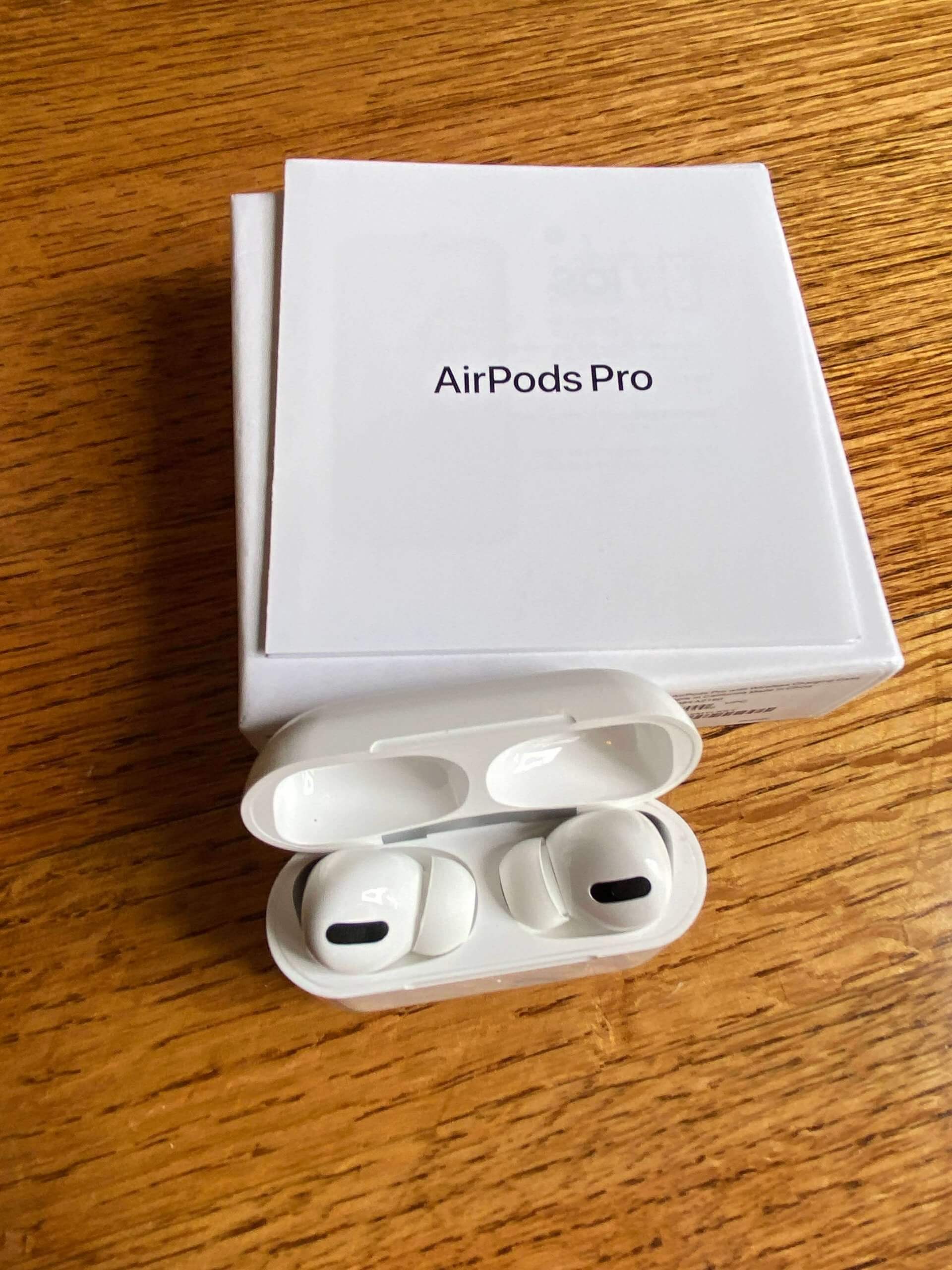 AirPods Pro Clone Review - Tim Leland